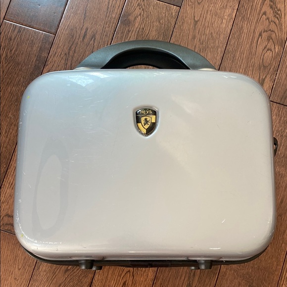 Heys | Bags | Heys Hardshell Travel Case Carry On Luggage | Poshmark
